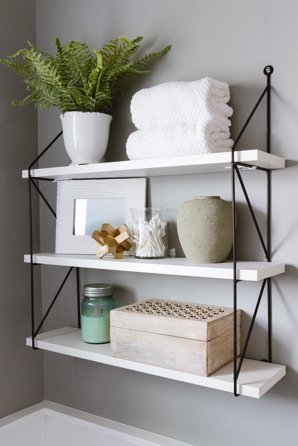 10 Ways To Give Your Powder Room The Ultimate Makeover | Christene ...