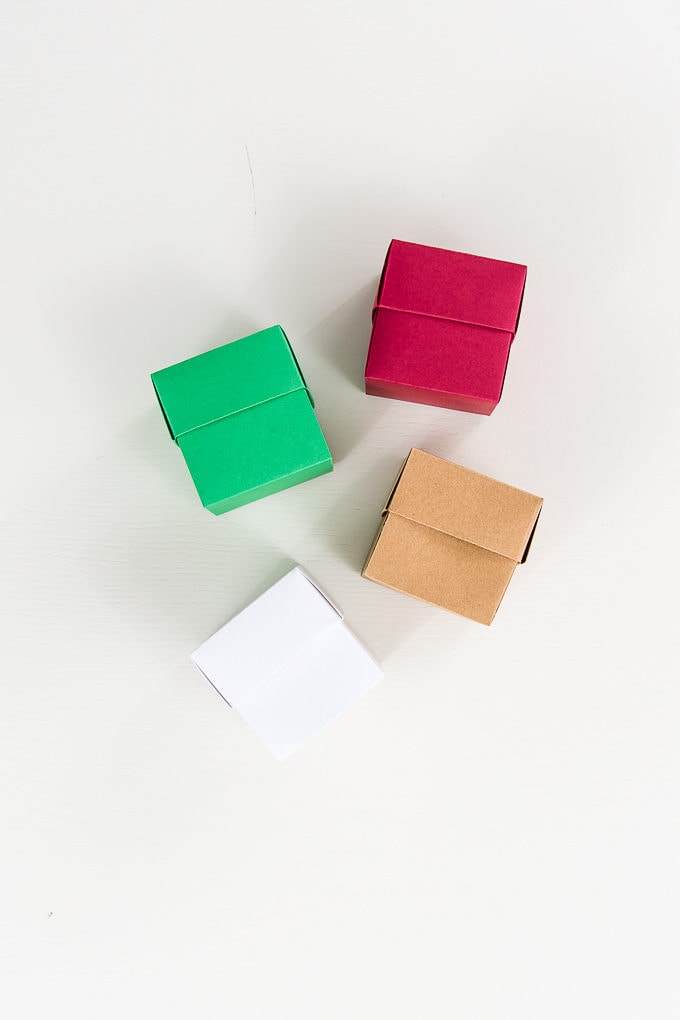 Simple Folding Box Gift Ornament | Christene Holder Home