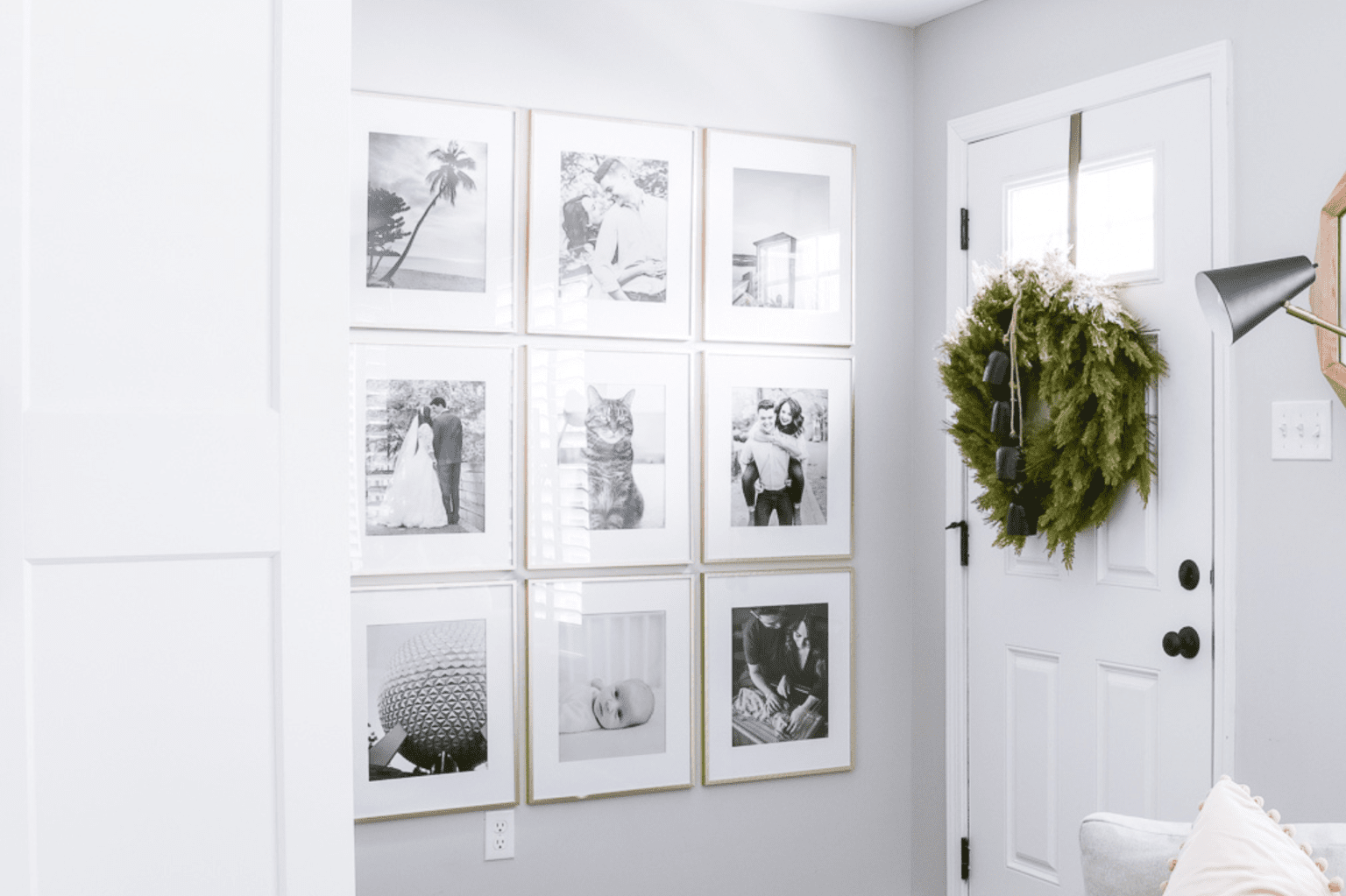 How to Make a DIY Minimalist Gallery Wall: The Best Layout Ideas ...