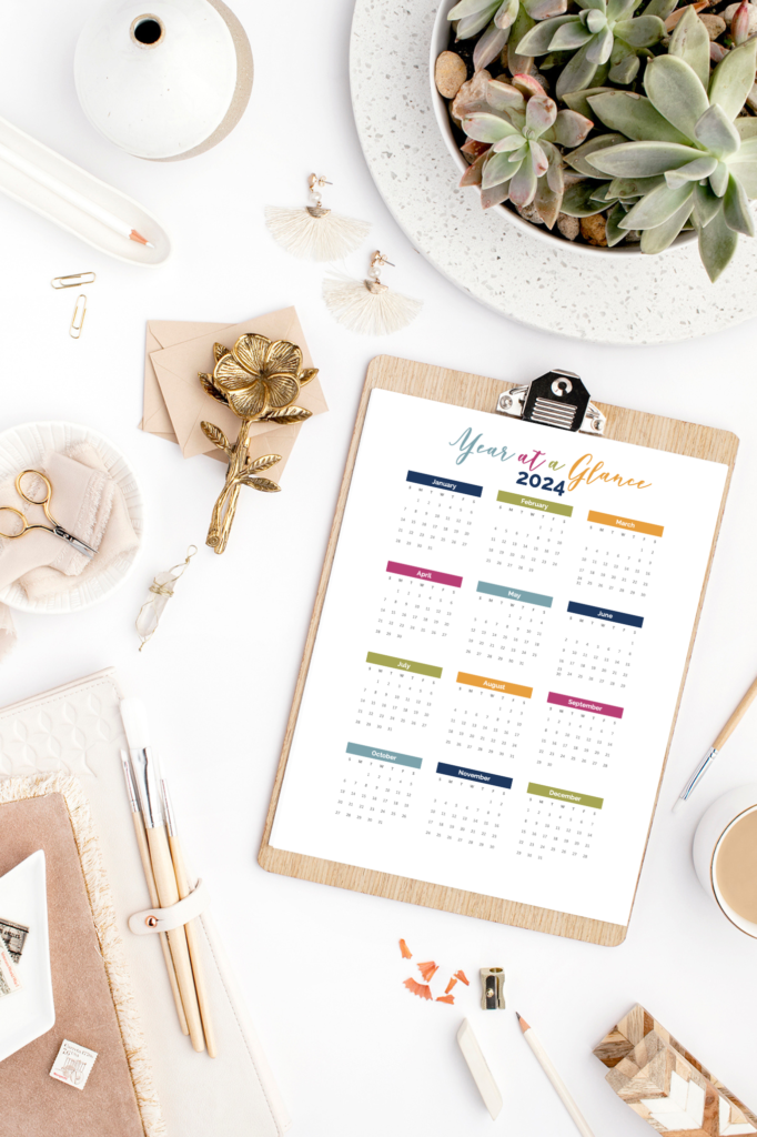 Free Printable Year at a Glance Calendar: New 2023 | Christene Holder Home