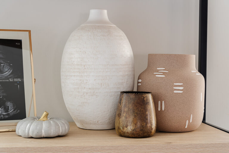 65+ Rustic Vintage-Looking Aged Vases for Any Budget | Christene Holder ...