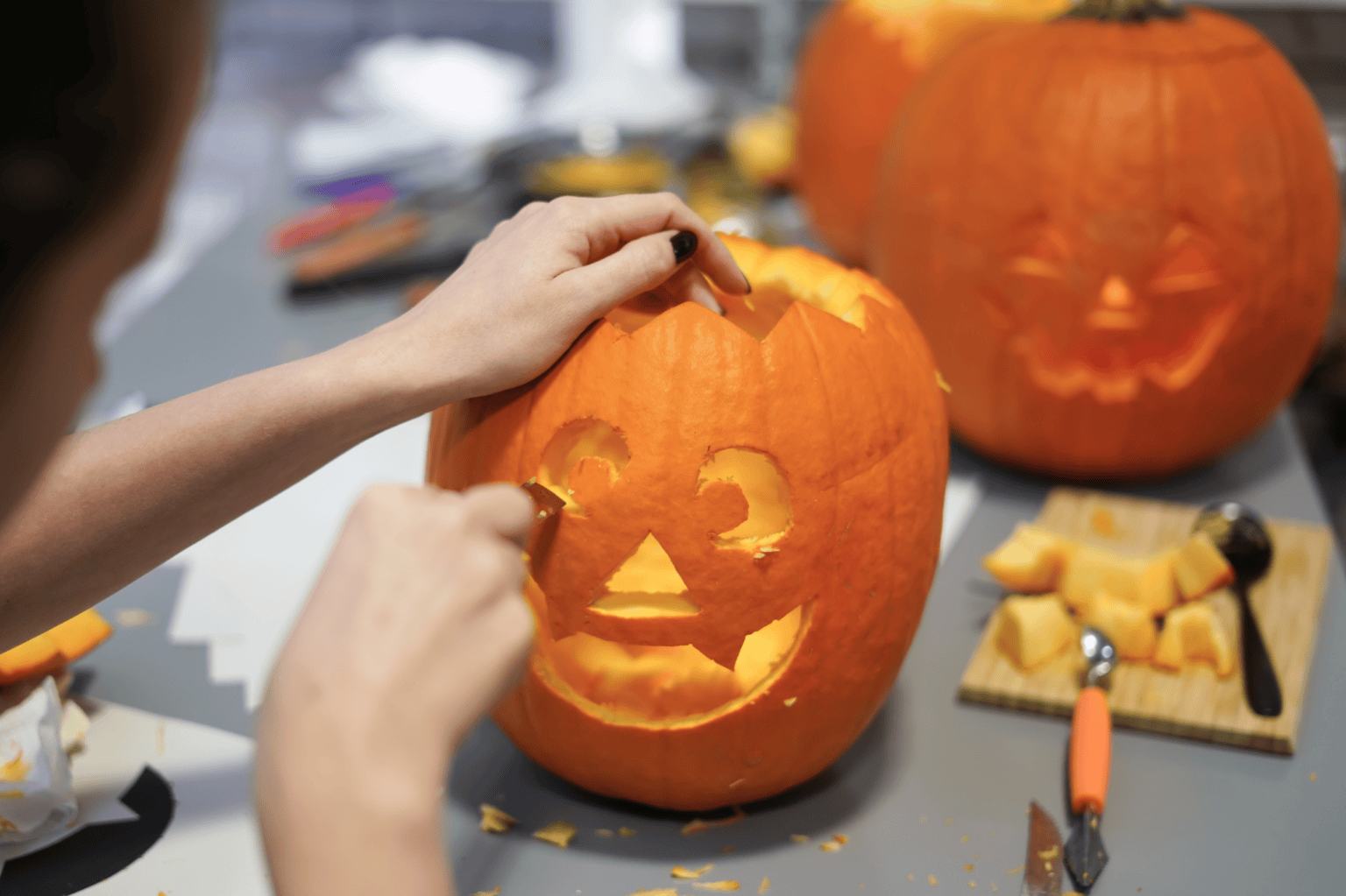 Free Printable Cute Ghost Pumpkin Carving Stencils | Christene Holder Home