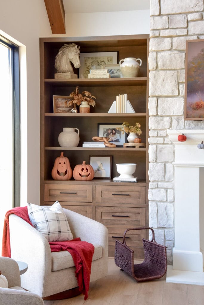 How to Style Shelves for Fall: Incorporating Seasonal Accents and ...