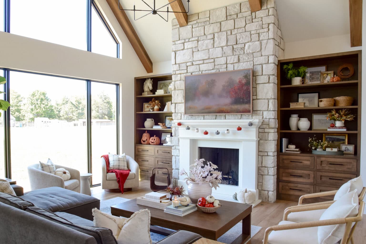 How to Style Shelves for Fall: Incorporating Seasonal Accents and ...