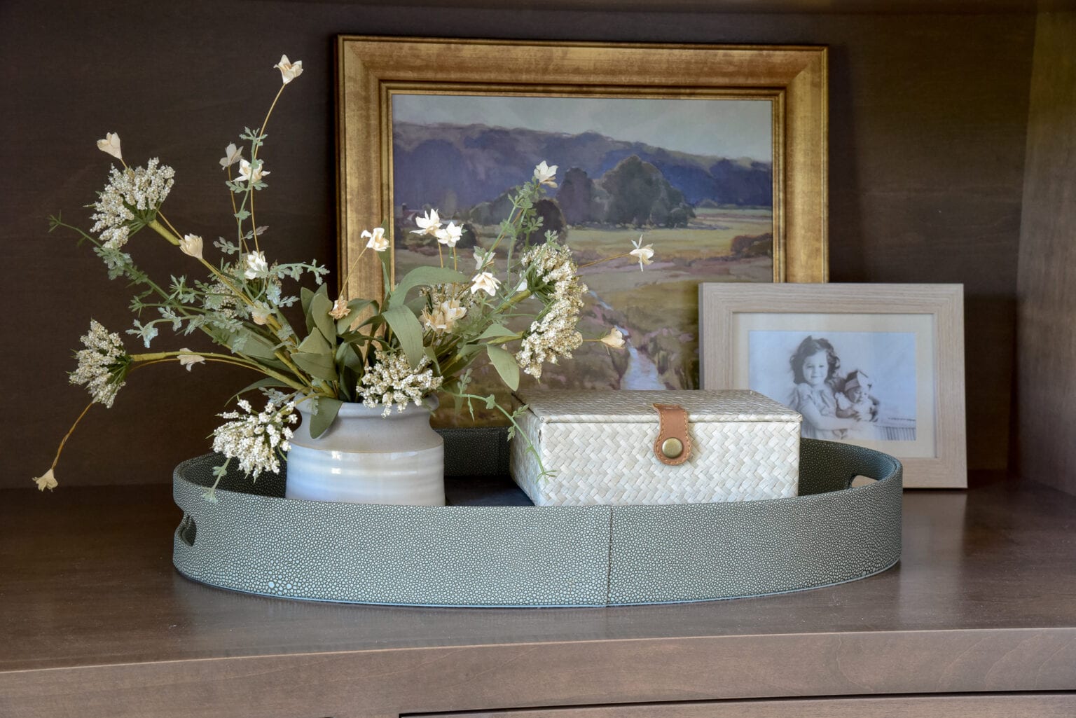 How to Style Shelves for Fall: Incorporating Seasonal Accents and ...